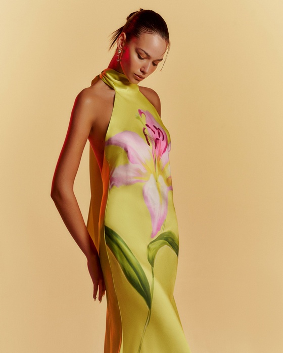 lyn around ชวนสาวๆ สนุกไปกับแฟชั่นสดใสรับซัมเมอร์ ผ่านแคมเปญสุดพิเศษ “Midsummer” และ “Ruby ...